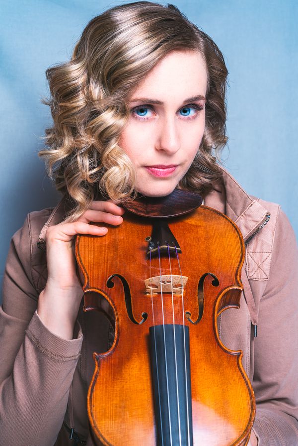 Roots and grooves, a blazin' violin and tales from the future ...