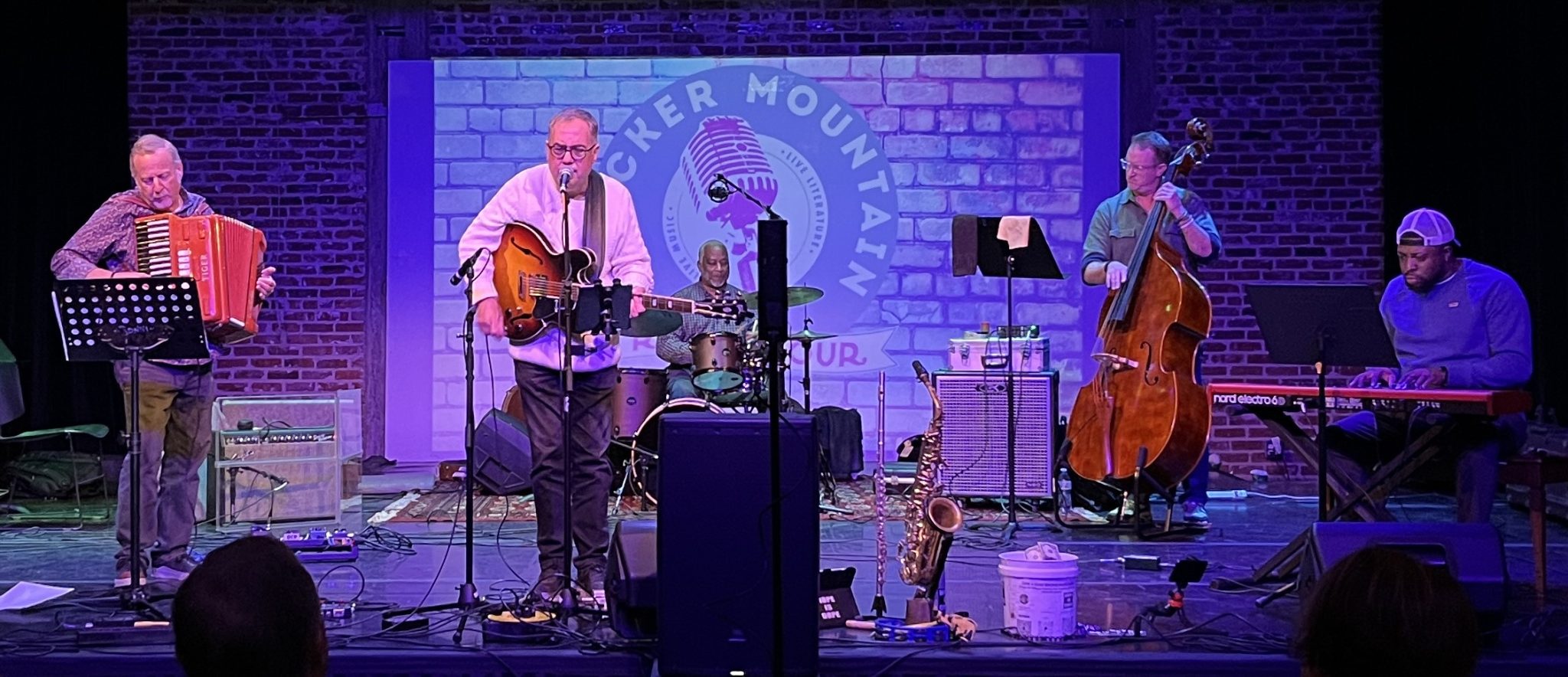 Summer of Buzzzzz 2024! - Thacker Mountain Radio Hour